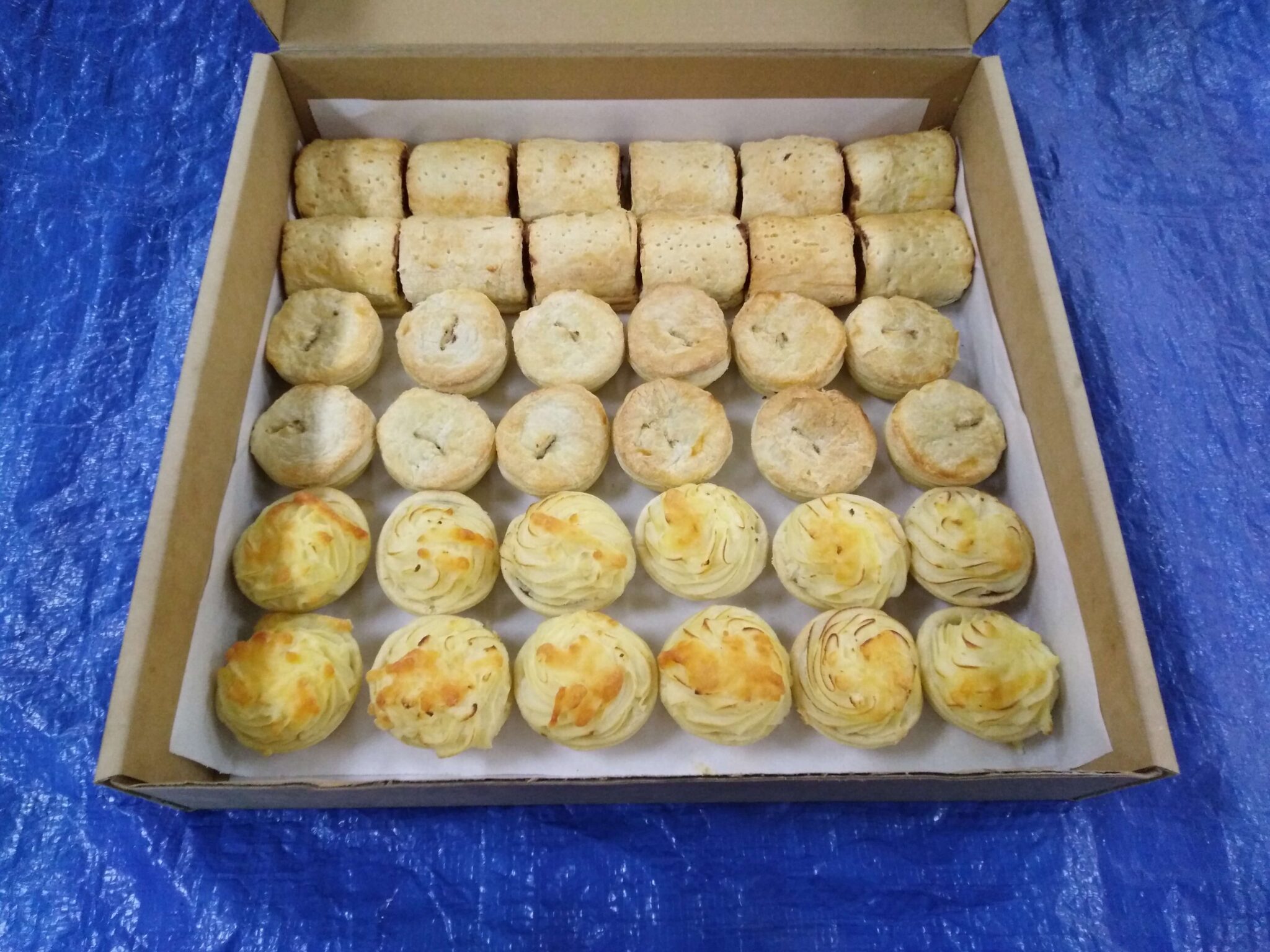 SAVOURY BOX MIXED - The Bake House